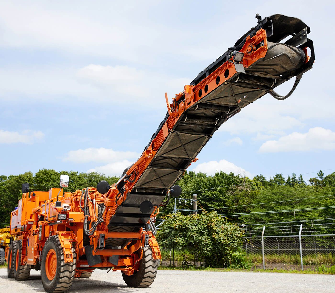 業務内容 - 株式会社山健商事